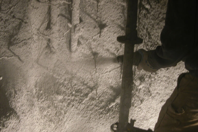 Gunning materials: Products for applications in the power industry.