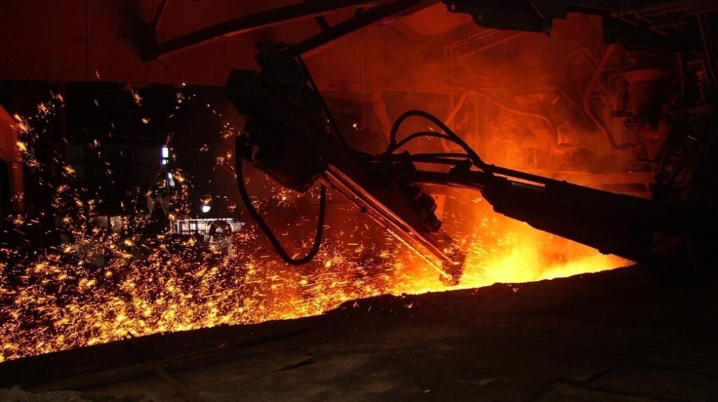 Una línea completa de arcillas de piqueras para uso en la industria de ...